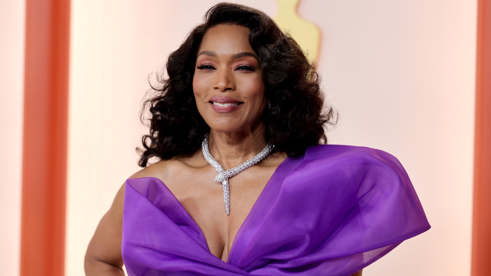 Akademi'den Angela Bassett'a Onur Ödülü - Oscar Boy