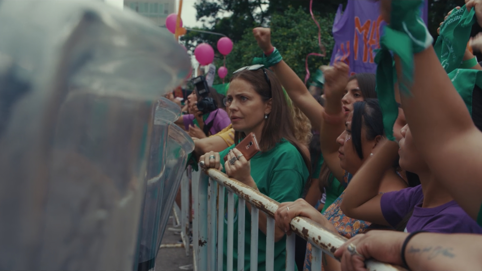 Üç Film Birden | Belén, Little Trouble Girls ve Mr. Nobody Against ...